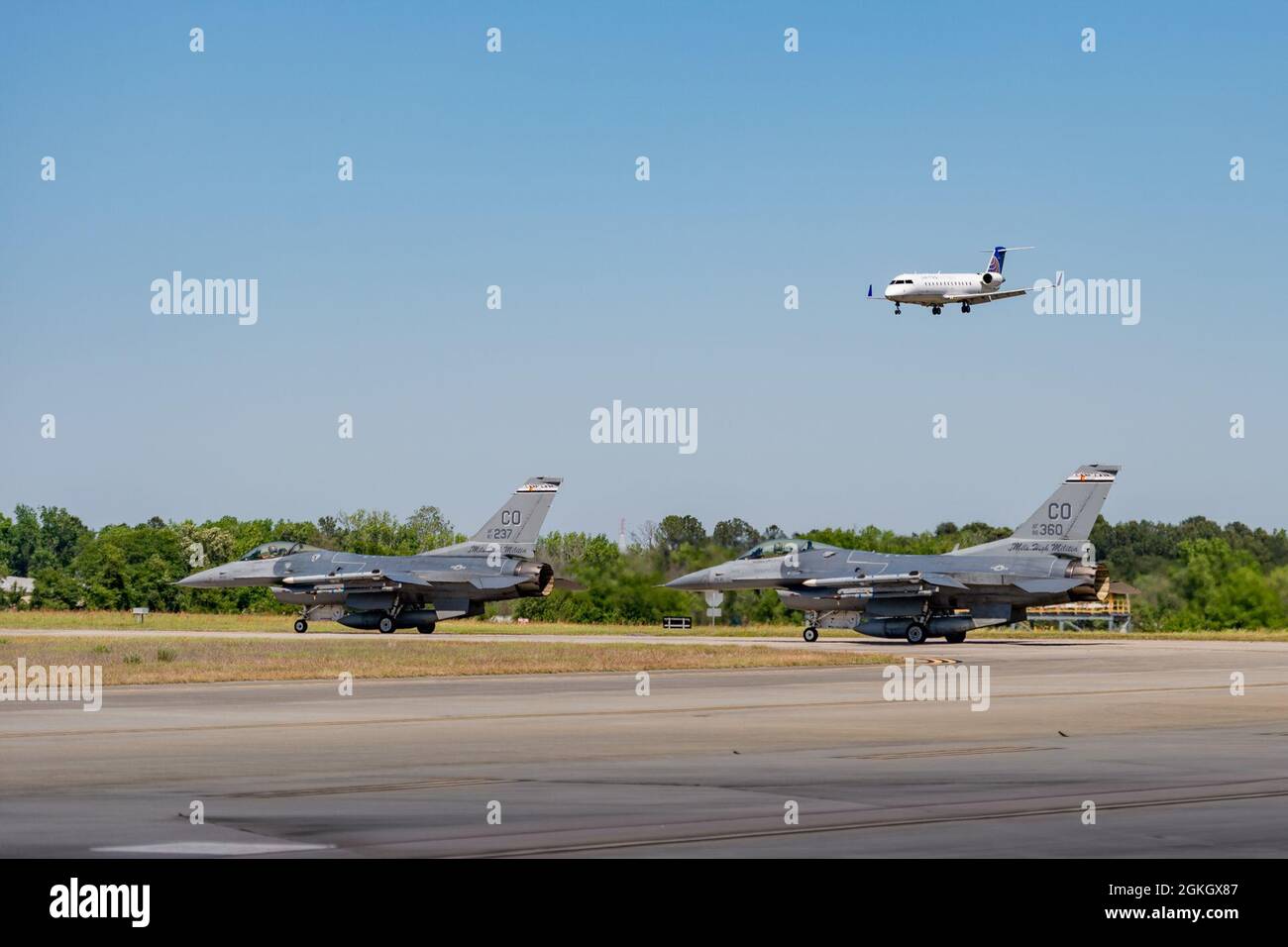 U.S. Air Force F-16 aircraft from Colorado Air National Guard’s 140th ...