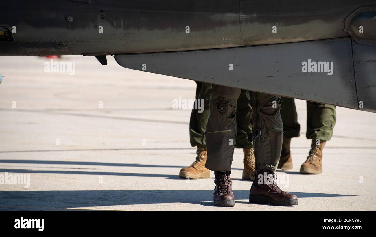 A Marine pilot, from Marine Attacks Squadron 223, Cherry Point, North ...