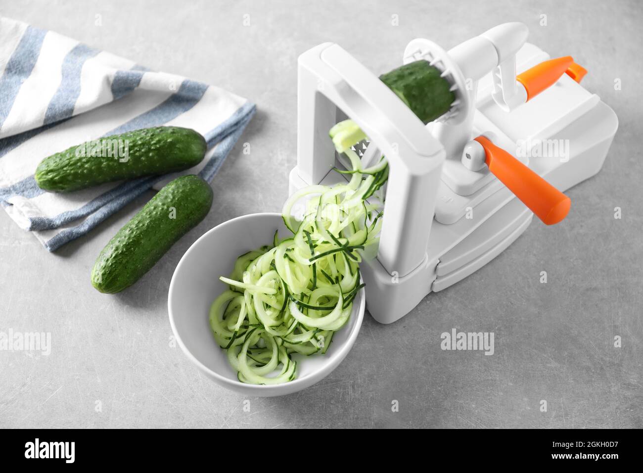 Cucumber slicer hi-res stock photography and images - Alamy