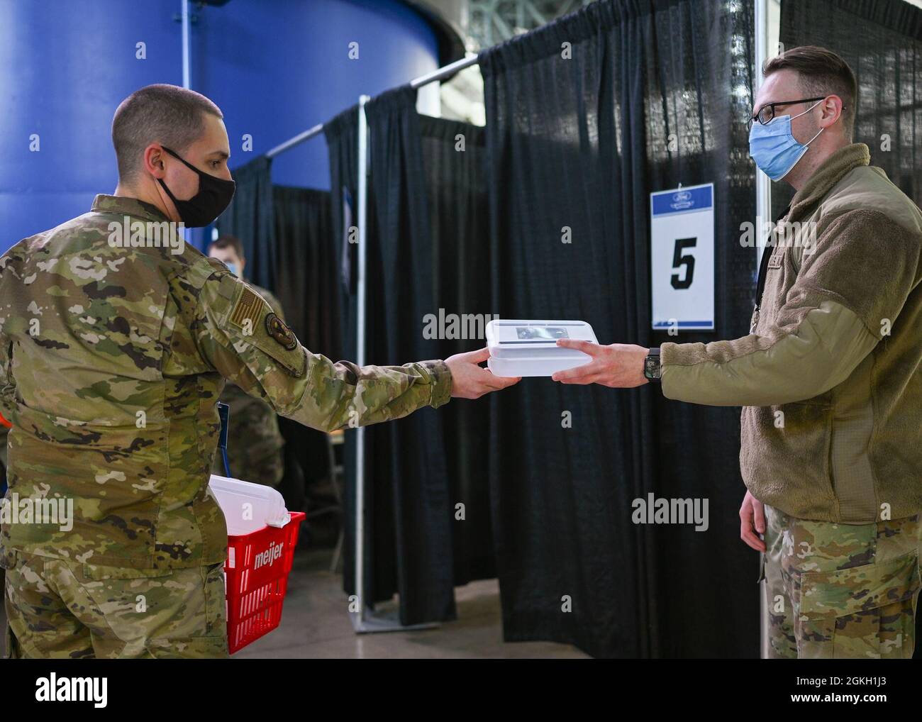 U.S. Air Force Airman 1st Class Thomas Conklin (left), an Oak Harbor ...