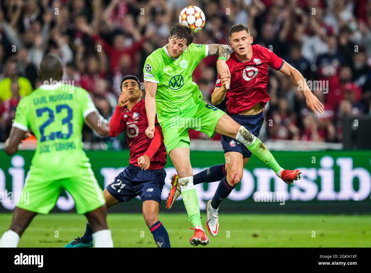 LILLE, FRANCE - SEPTEMBER 14: Benjamin Andre of LOSC Lille, Wout ...