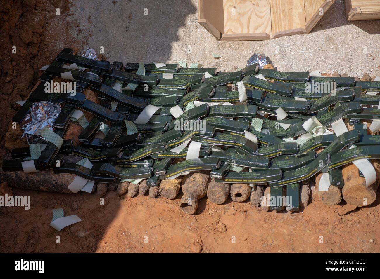 Composition c 4 hi-res stock photography and images - Alamy