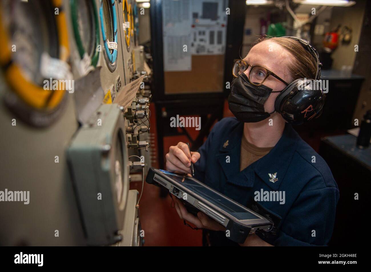 210420-N-IG124-1020 PORTSMOUTH, Va. (April 20, 2021) Engineman 2nd ...