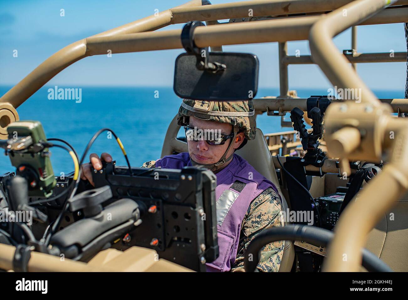 PACIFIC OCEAN (April 20, 2021) U.S. Marine Corps Lance Cpl. Dakotah ...