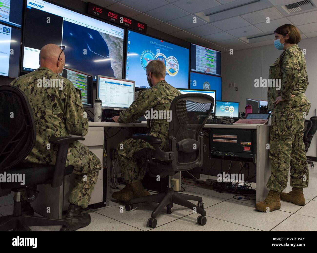 210421-N-ZZ513-1002 SAN DIEGO (April 21, 2021) Sailors track the ...