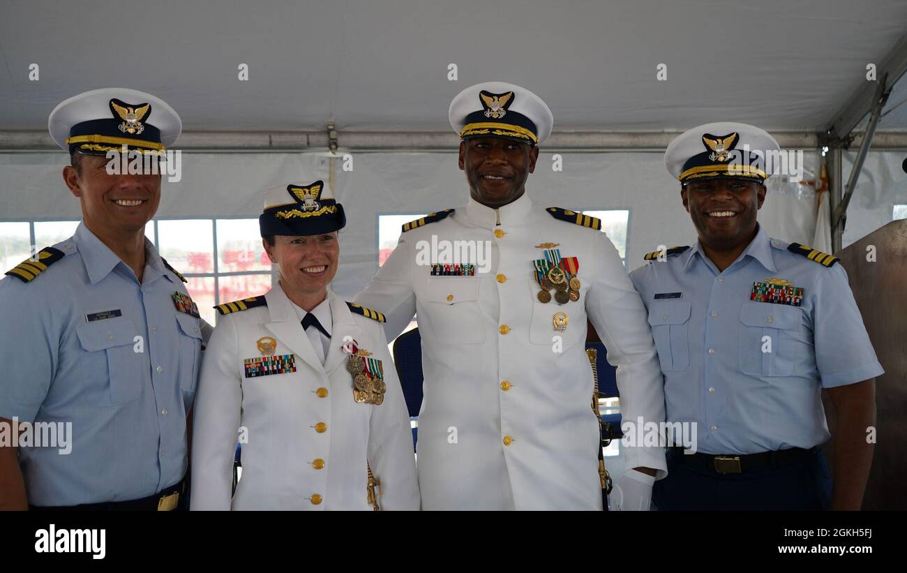 Cmdr. Benjamin Goff and Cmdr. Dorothy Hernaez, commanding officers of ...
