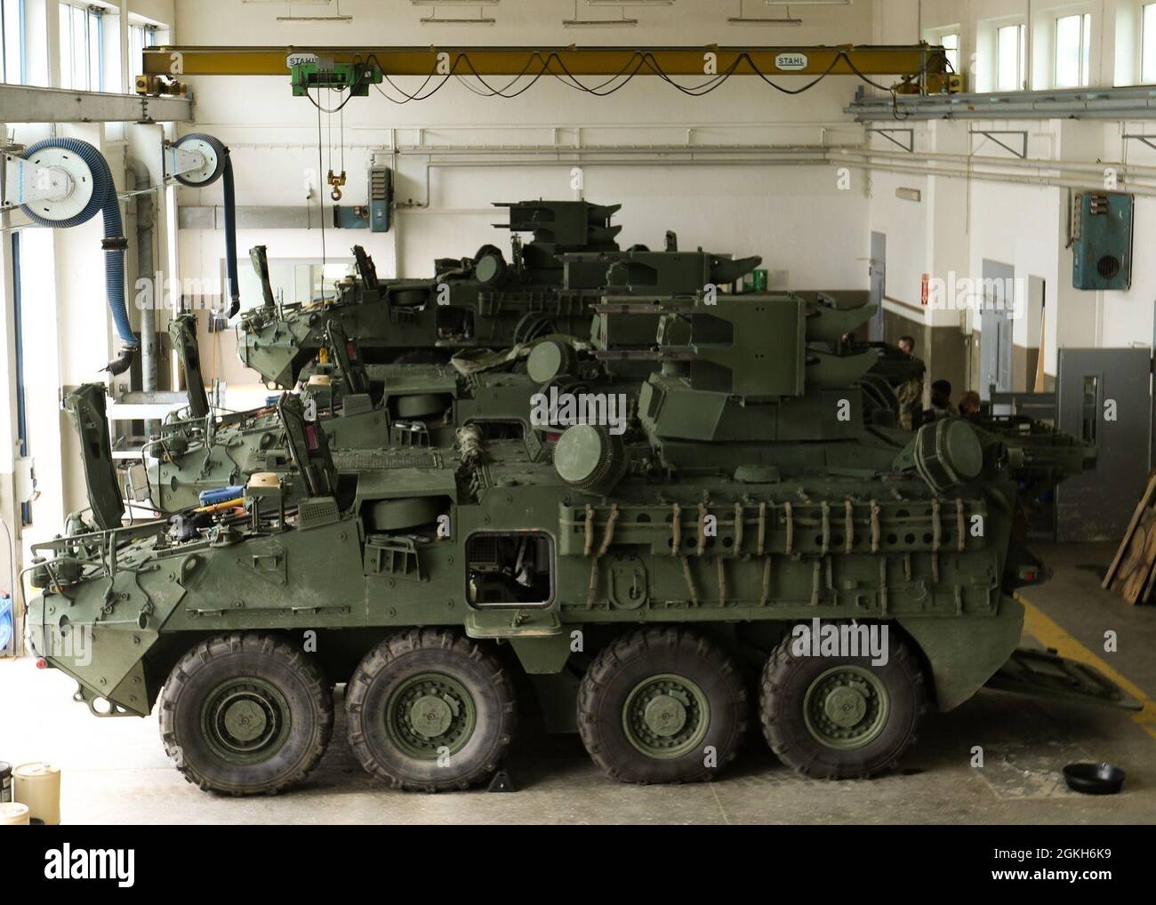 The 5th Battalion, 4th Air Defense Artillery Regiment (5-4 ADA), 10th ...