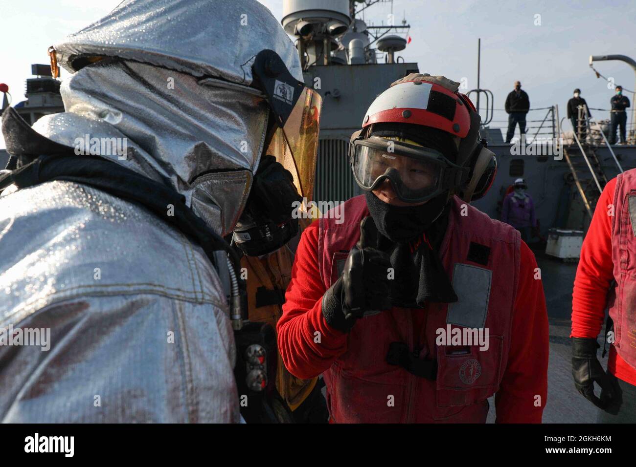 ENGLISH CHANNEL (April 21, 2021) Damage Controlman 3rd Class Dorian ...