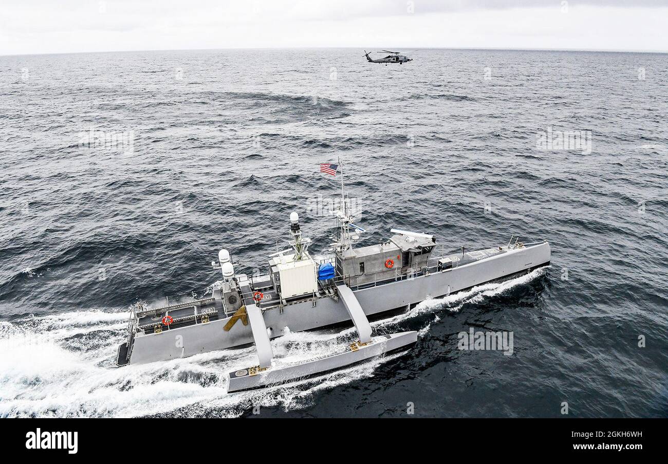 210421-N-FC670-1056 PACIFIC OCEAN (April 21, 2021) A Seahawk medium ...