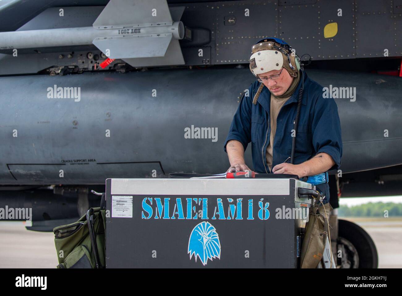 Staff Sgt. Dustin Kennedy, 334th Fighter Squadron crew chief, documents ...