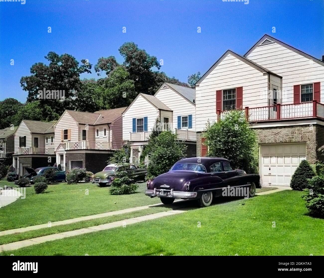 White house exterior 1950s hi-res stock photography and images - Alamy