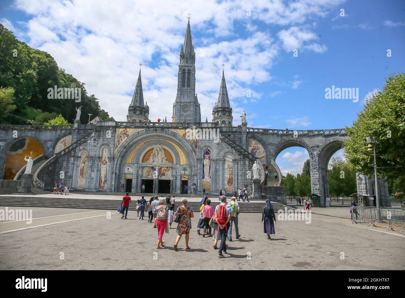 France, Lourdes, 2021-07-26. Few people in the middle of the day on the ...