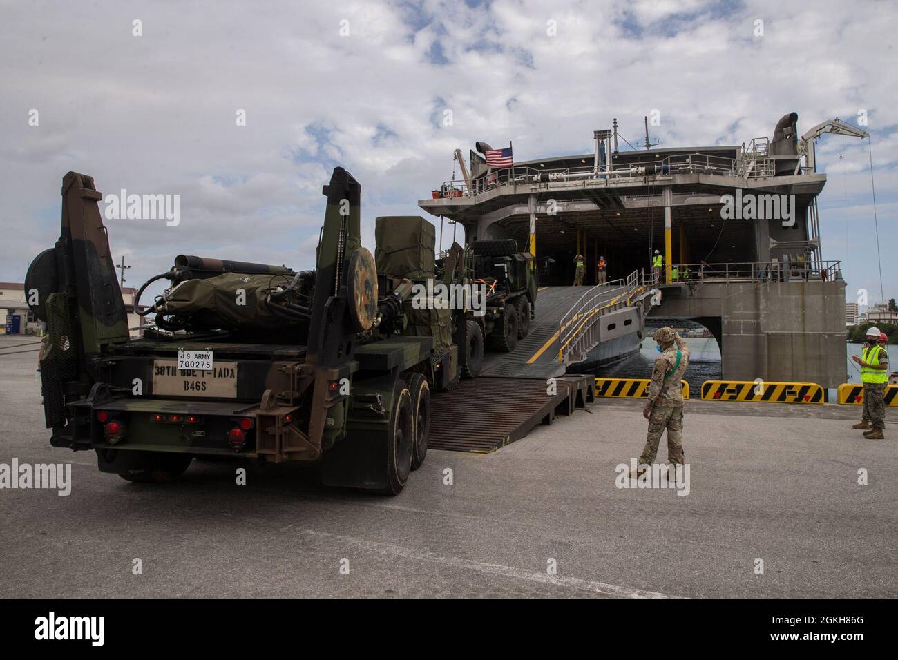 U.S. Marines with III Marine Expeditionary Force and U.S. Army soldiers ...