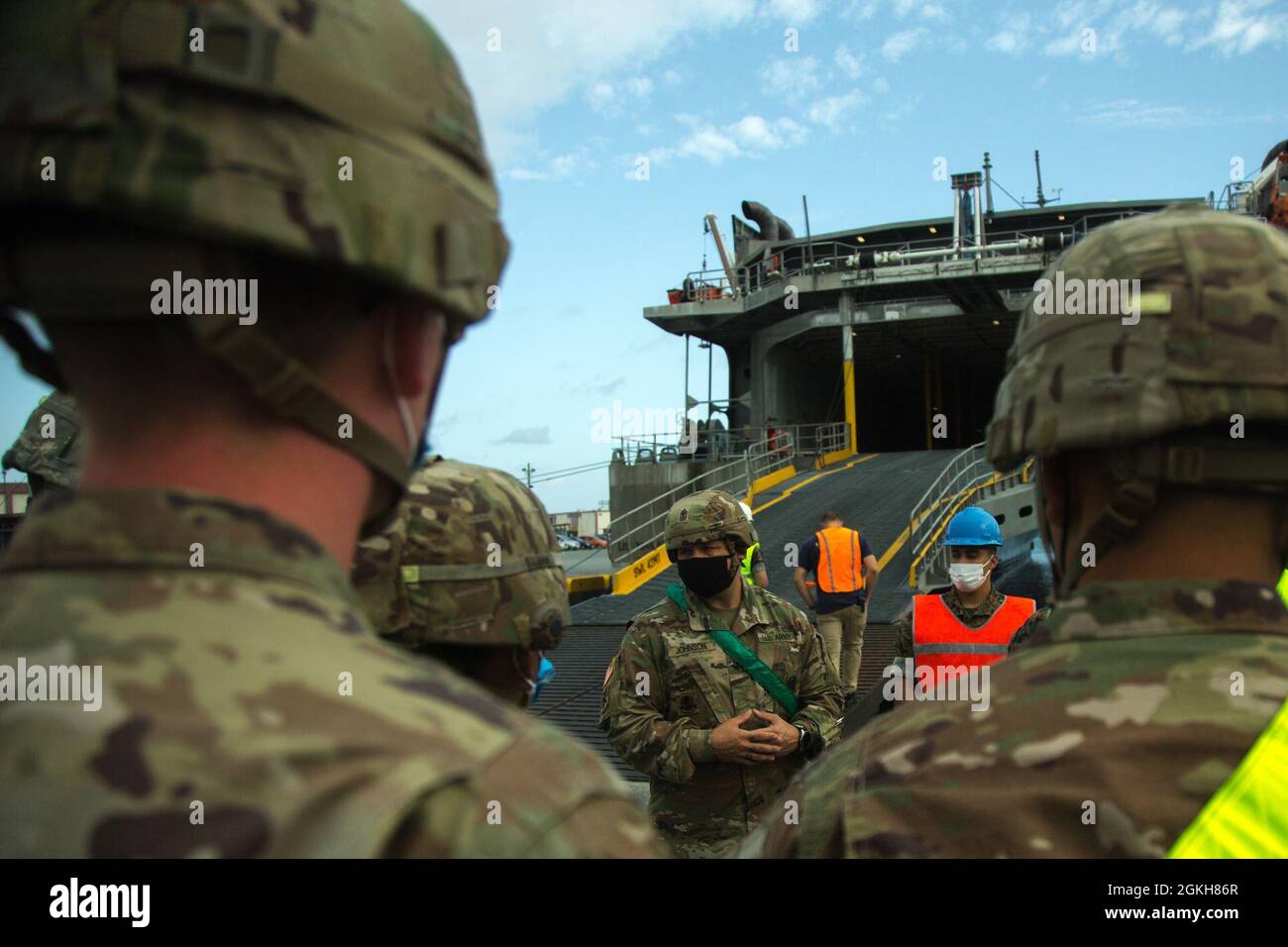 U.S. Marines with III Marine Expeditionary Force and U.S. Army soldiers ...