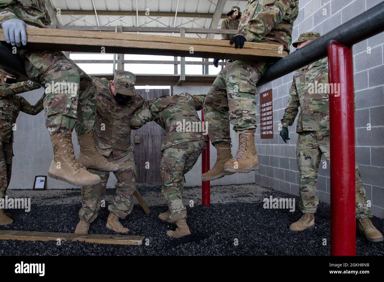 U.S. Army Soldiers work together during a Leadership Tactical Course ...