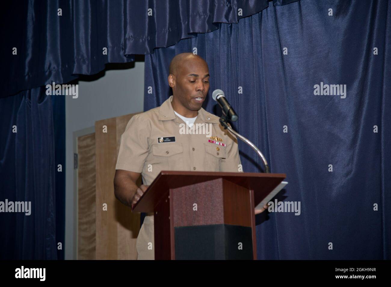 Surface warfare schools command hi-res stock photography and images - Alamy