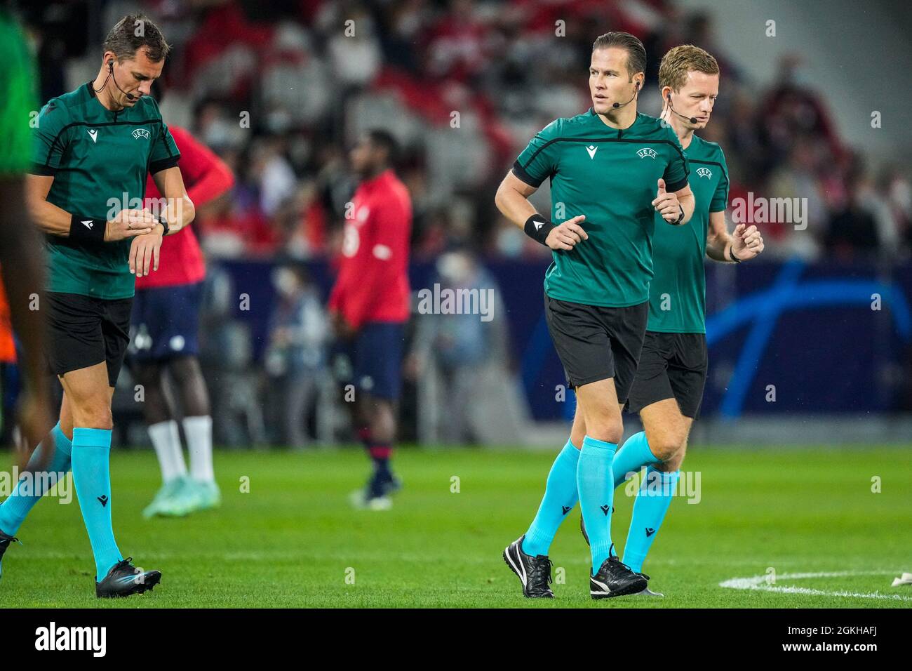 LILLE, FRANCE - SEPTEMBER 14: Assistant referee Hessel Steegstra ...