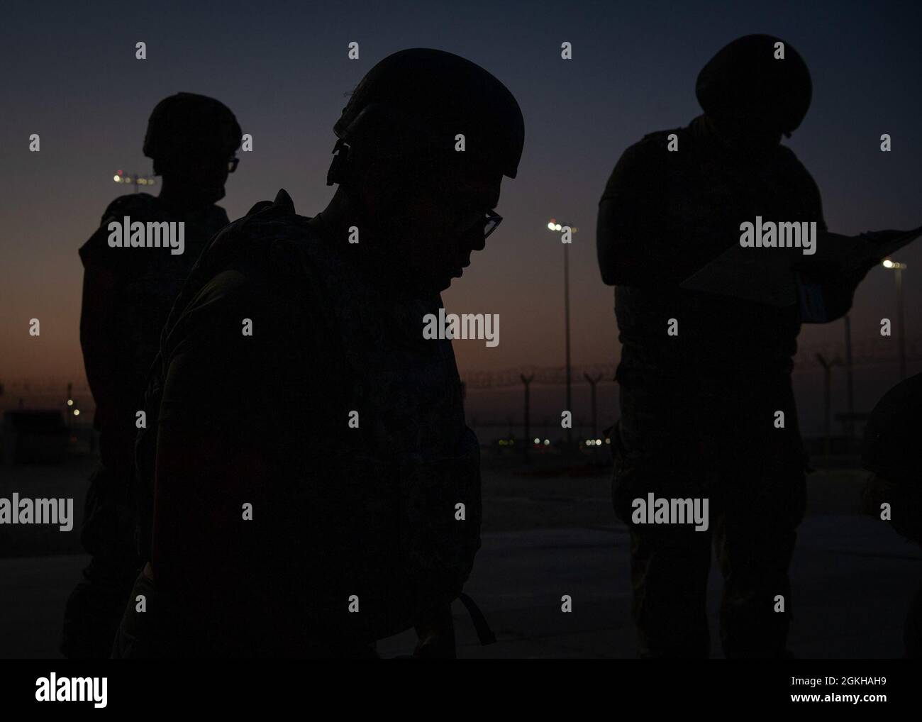 Airmen participate in an Air and Missile Defense Exercise, April 22 ...