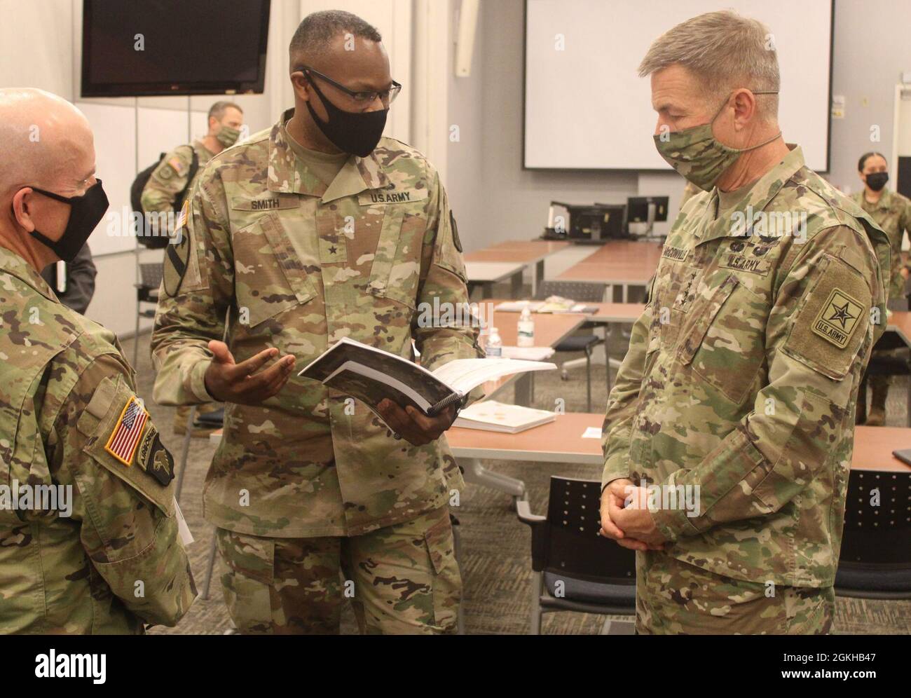 U s army maj gen james c mcconville hi-res stock photography and images - Alamy