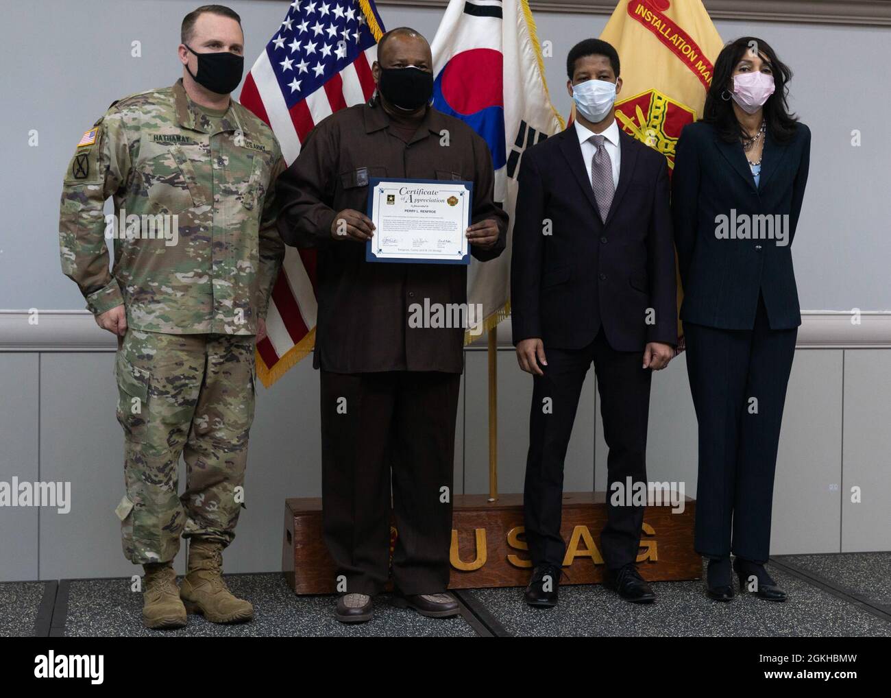 Mr. Perry Renfroe receives a Certificate of Appreciation from U.S. Army ...