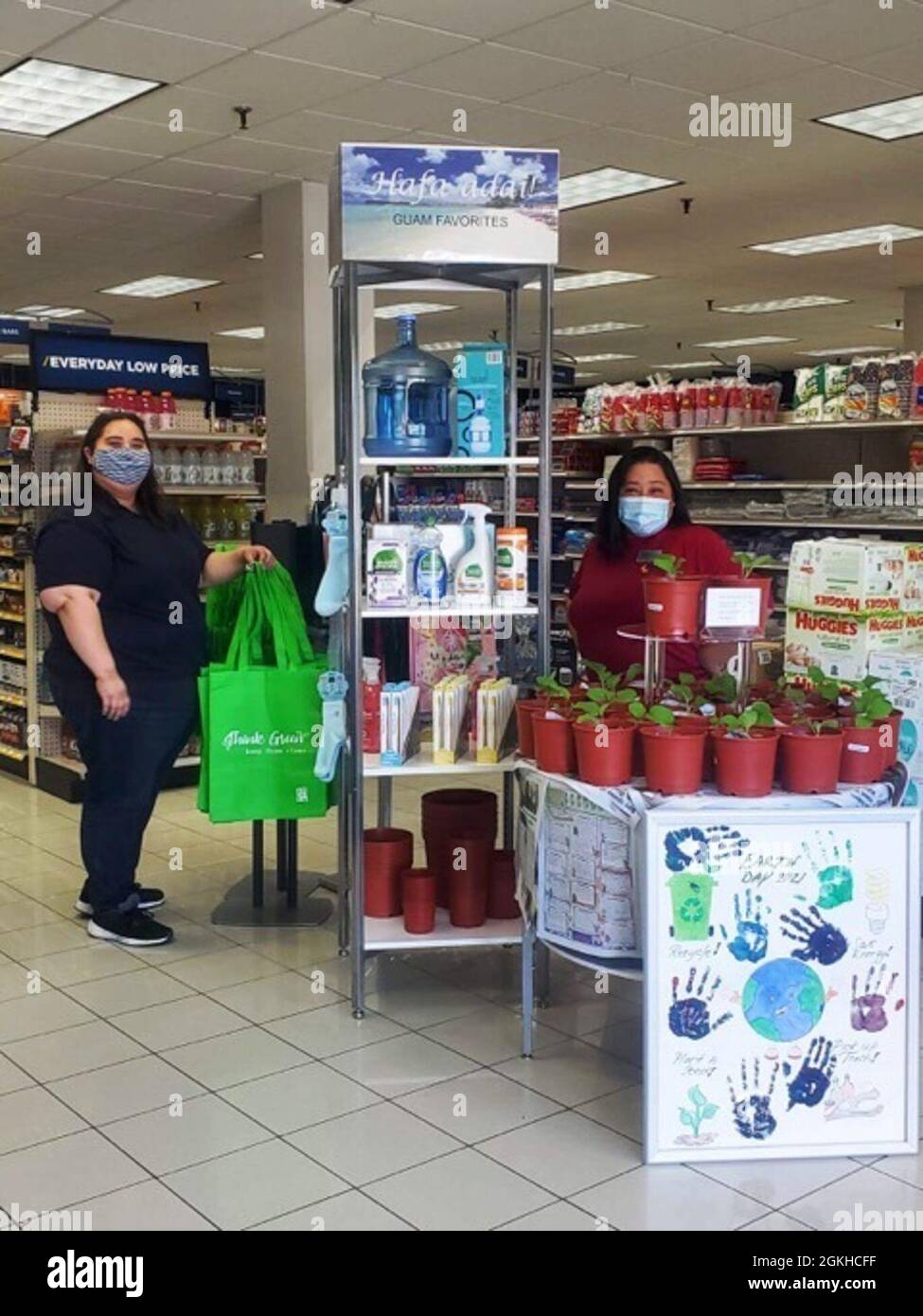 Uniform program hi-res stock photography and images - Alamy