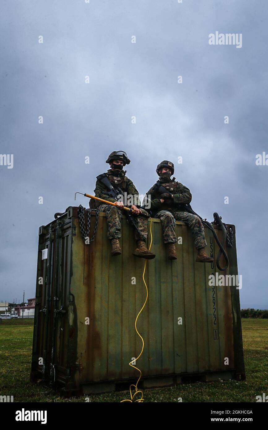 U.S. Marines with Landing Support Battalion, Combat Logistics Regiment ...
