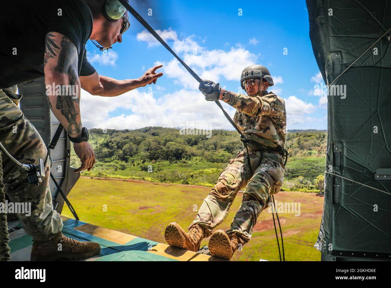 Schofield Barracks, HI — Soldiers rappel from a UH-60 Black Hawk during ...