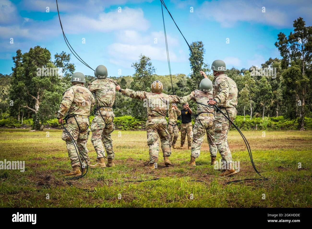 Schofield Barracks, HI — Soldiers rappel from a UH-60 Black Hawk during ...