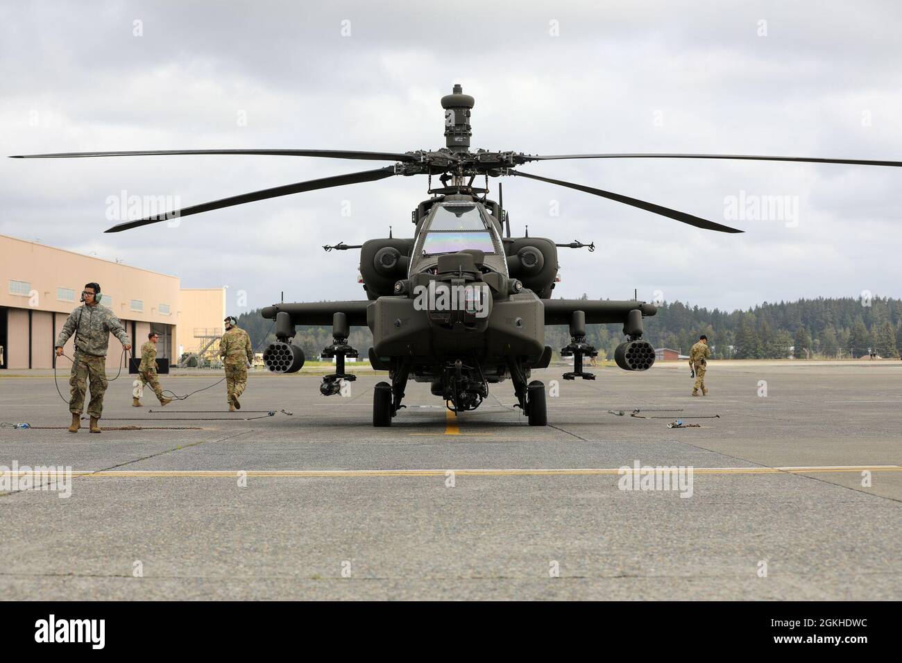 Soldiers assigned to 1-229th Attack Reconnaissance Battalion, 16th ...