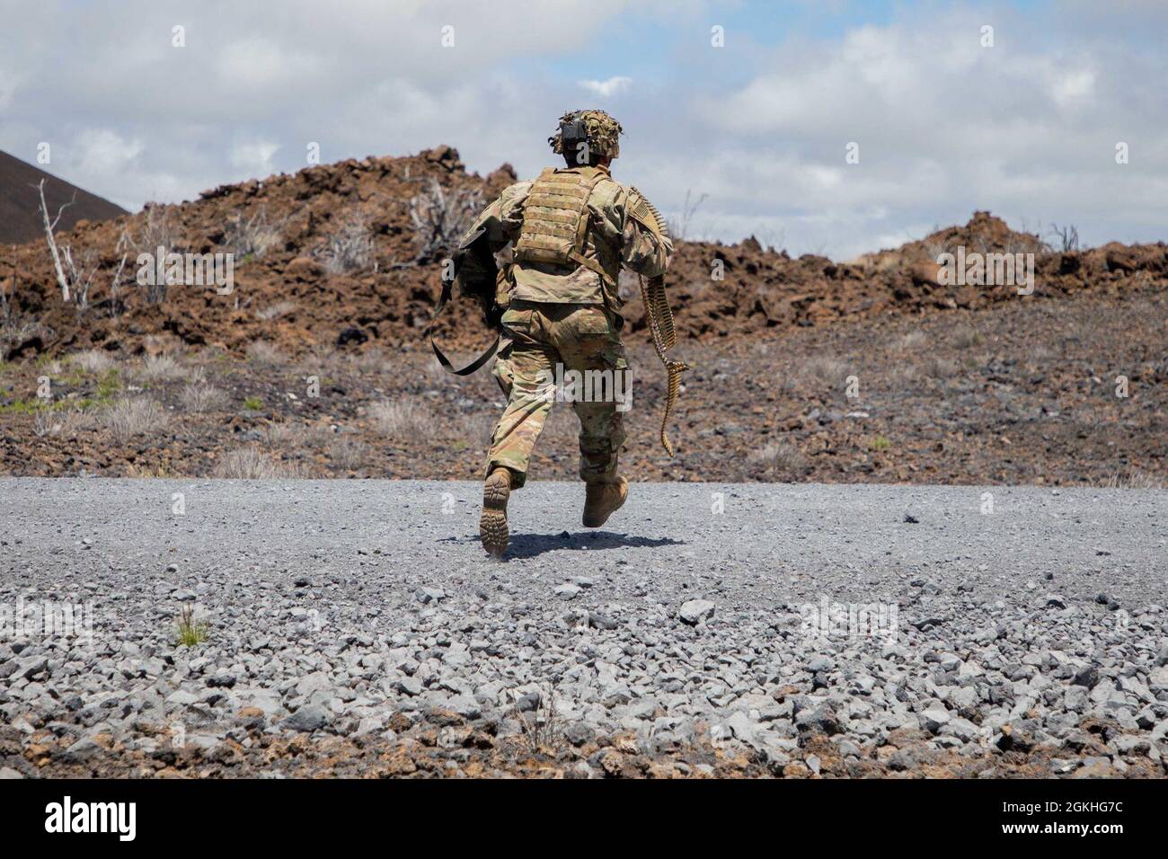 Soldiers assigned to 3rd Squadron, 4th Cavalry Regiment, 3rd Infantry ...