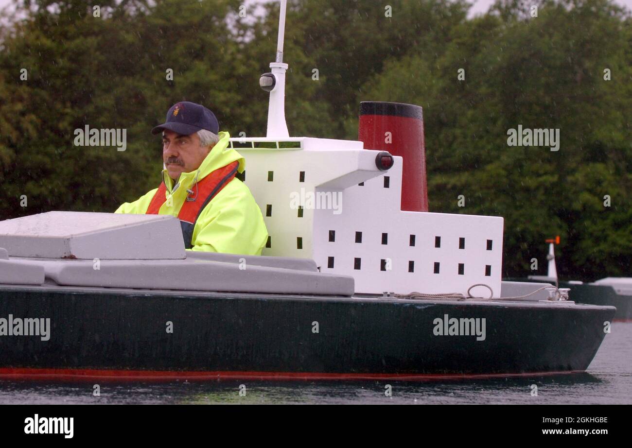 STUDENTS ON THE LAKE ABOARD THE ULTIMATE BOYS TOY A £150,000 MODEL ...