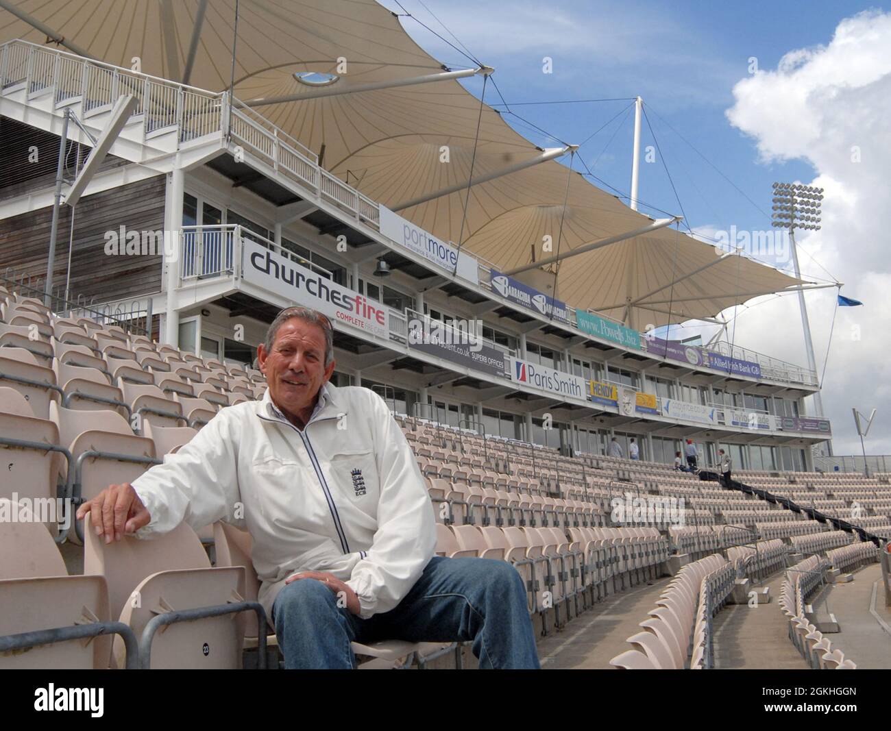 UMPIRE STEVE MALONE WHO OVERCAME CANCER TO UMPIRE IN THE PRESTIGIOUS ...