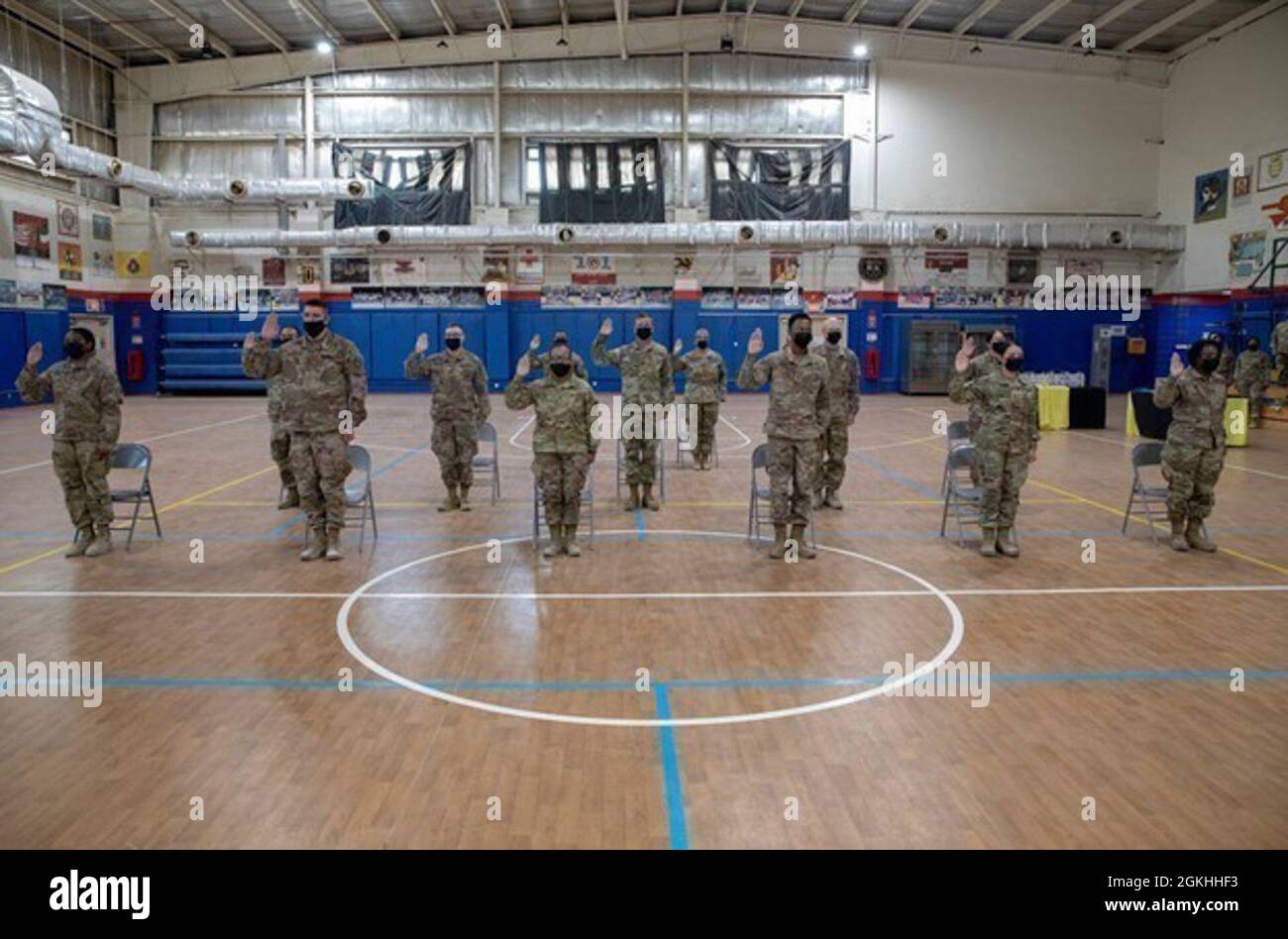 U.S. Army Central Reserve component Soldiers swear the oath of ...