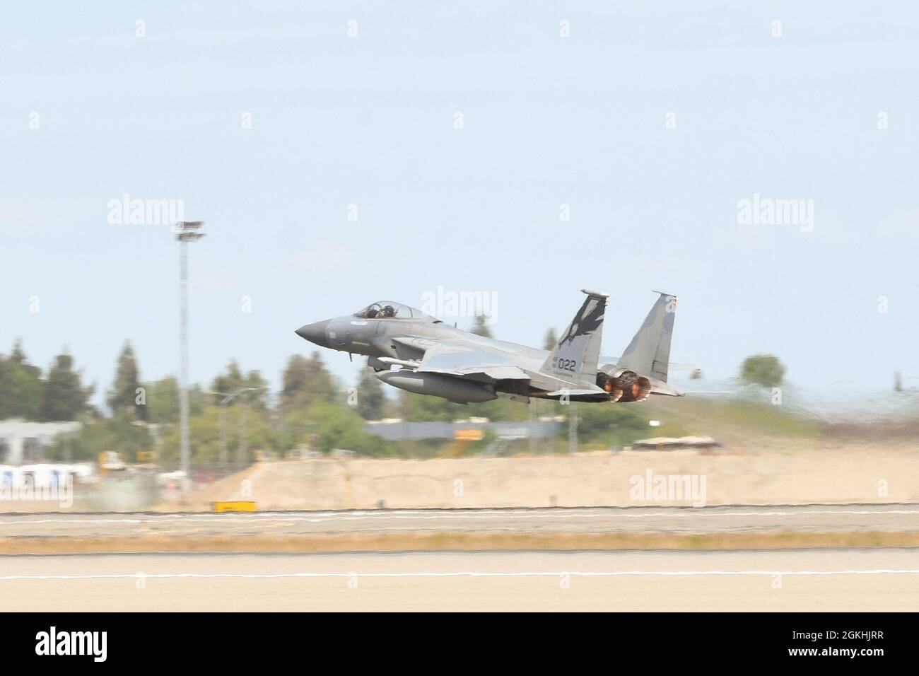 An F-15 Eagle form the California Air National Guard’s 144th Fighter ...