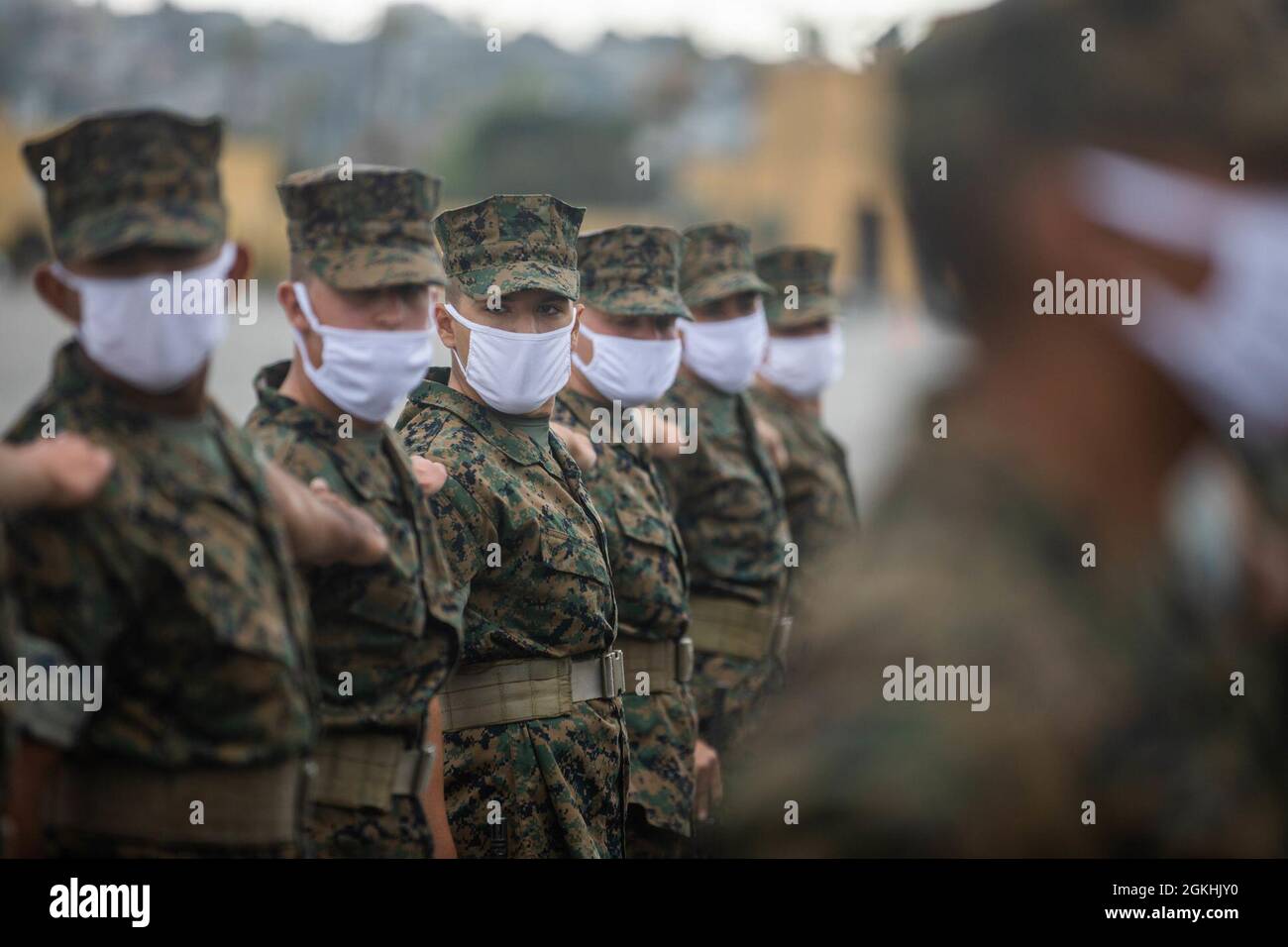 Recruits with Mike Company, 3rd Recruit Training Battalion, conduct ...