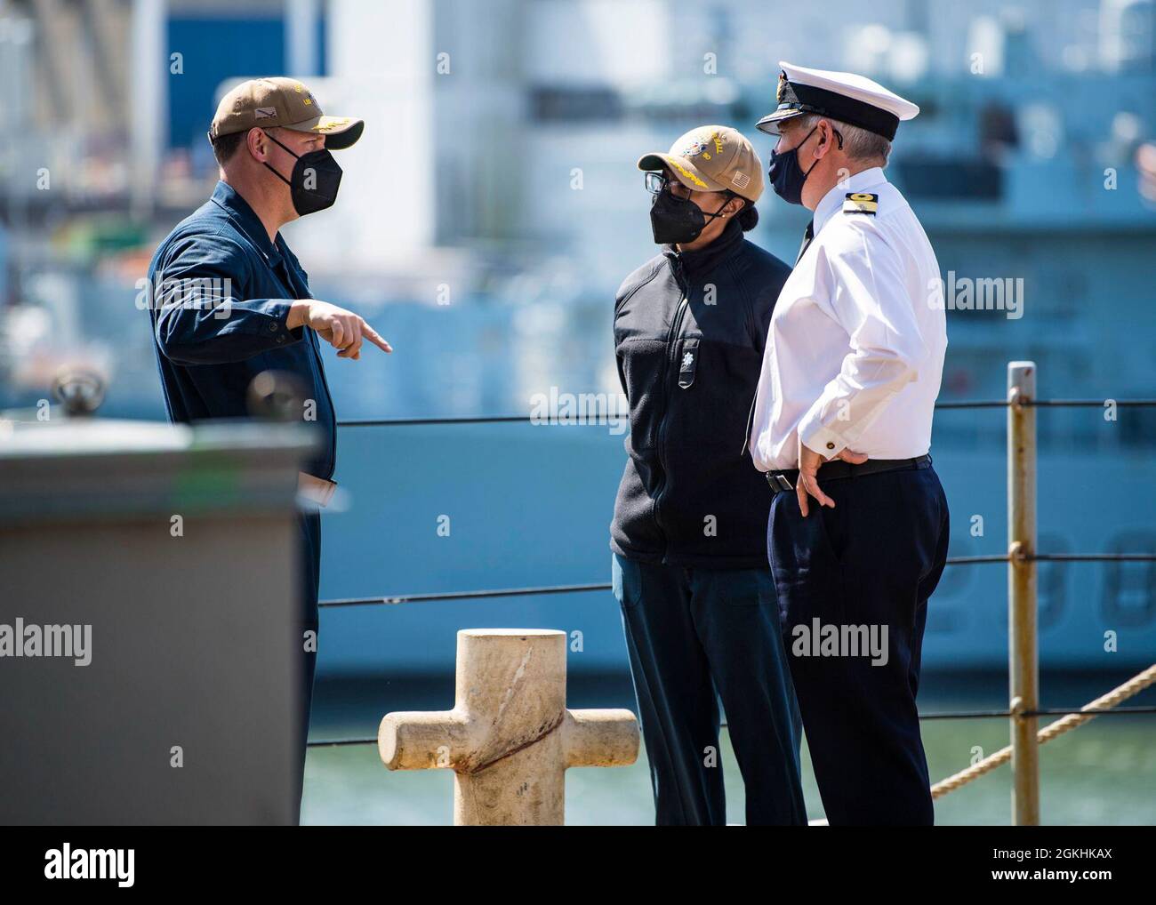 210424-N-NQ285-1182 PLYMOUTH, England (April 24, 2021) Commodore Peter ...