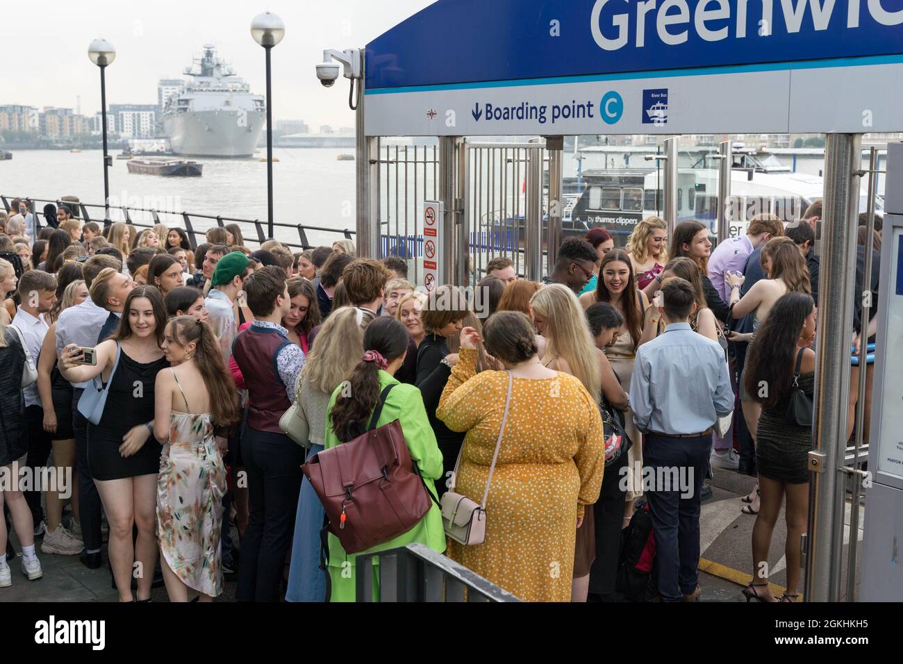 London Greenwich, UK 14 Sep 2021. Fresher students gather at the London Greenwich Pier for the ...