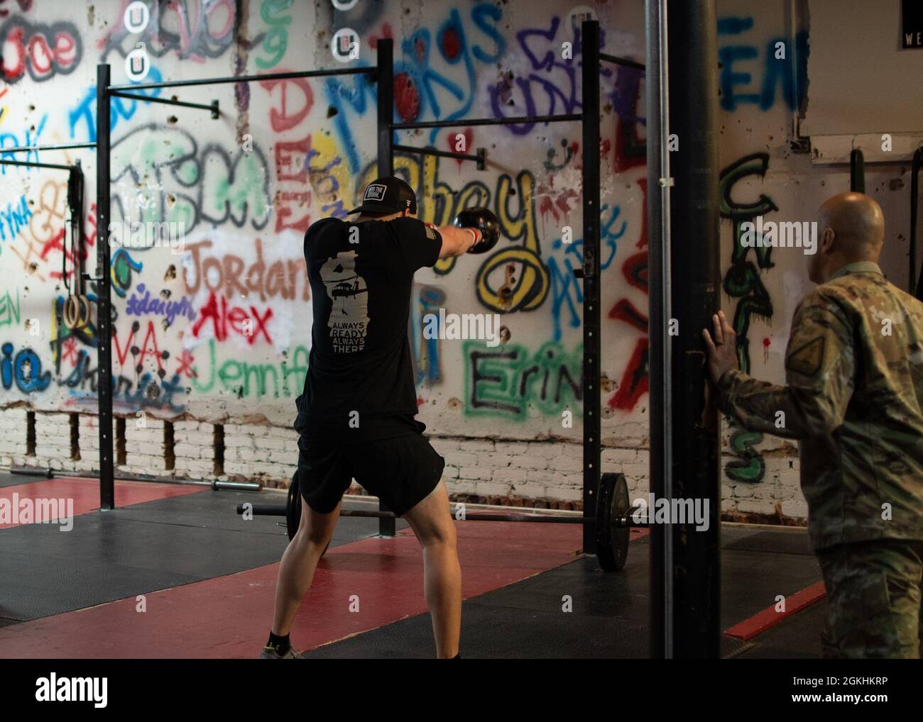 Kettlebell army hi-res stock photography and images - Alamy