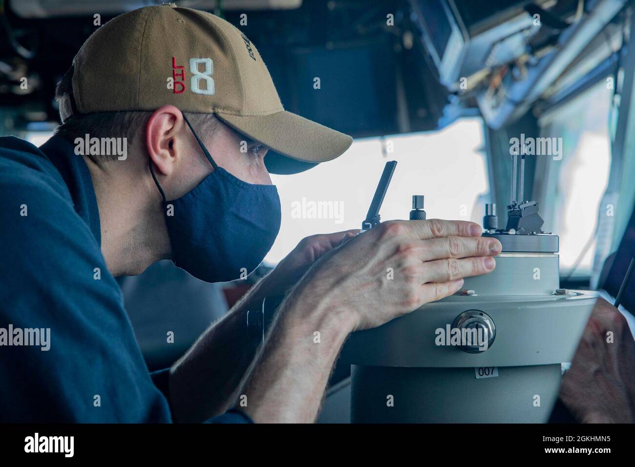 PACIFIC OCEAN (April 25, 2021) – U.S. Navy Ensign Anthony Milazzo ...