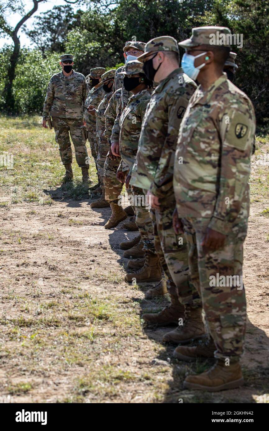 Firing order hi-res stock photography and images - Alamy