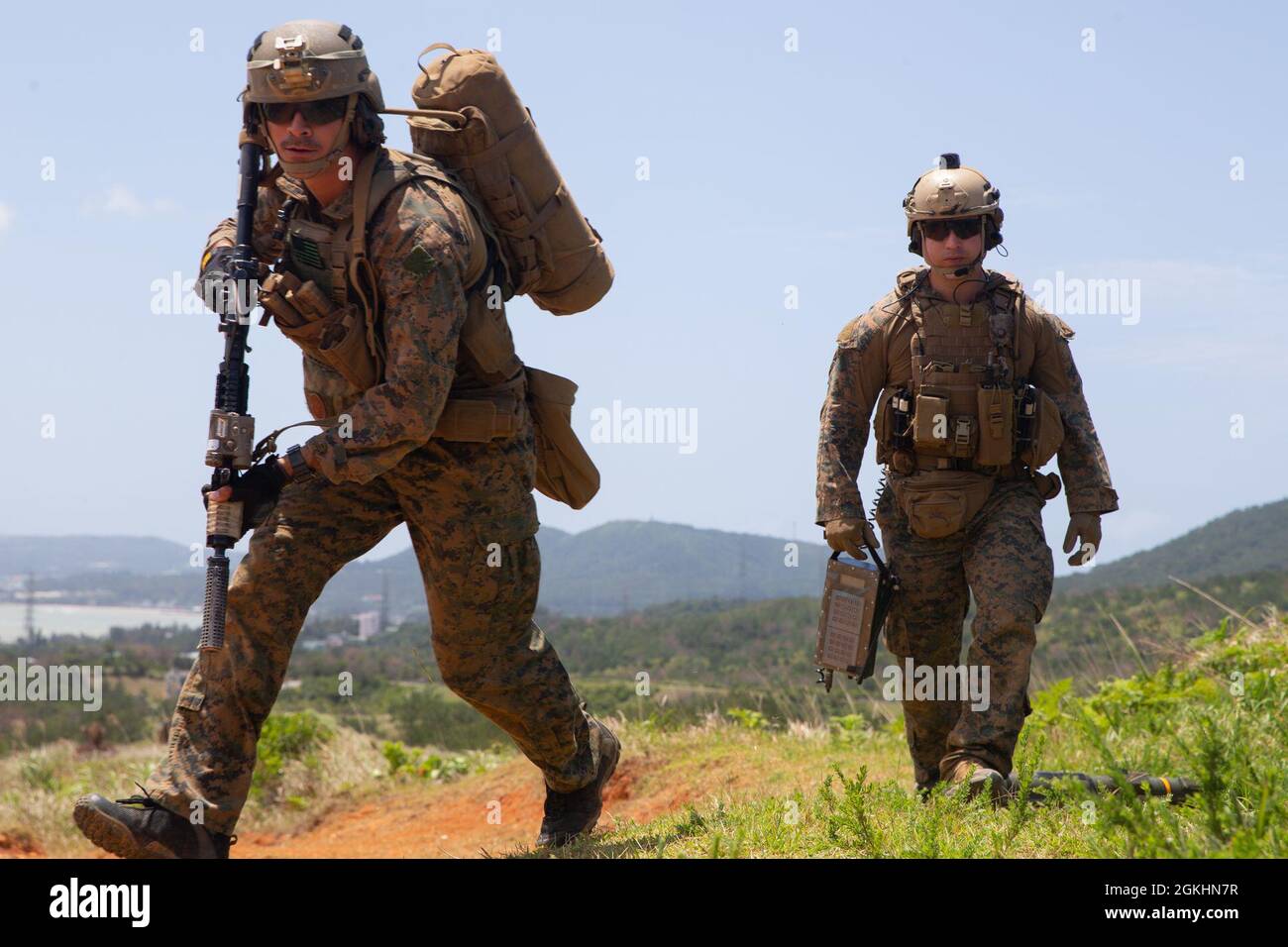 U.S. Marines with Amphibious Reconnaissance Platoon, 31st Marine ...