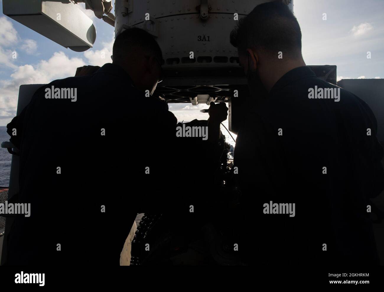 PACIFIC OCEAN (April 27, 2021) – U.S. Navy Fire Controlman 2nd Class ...