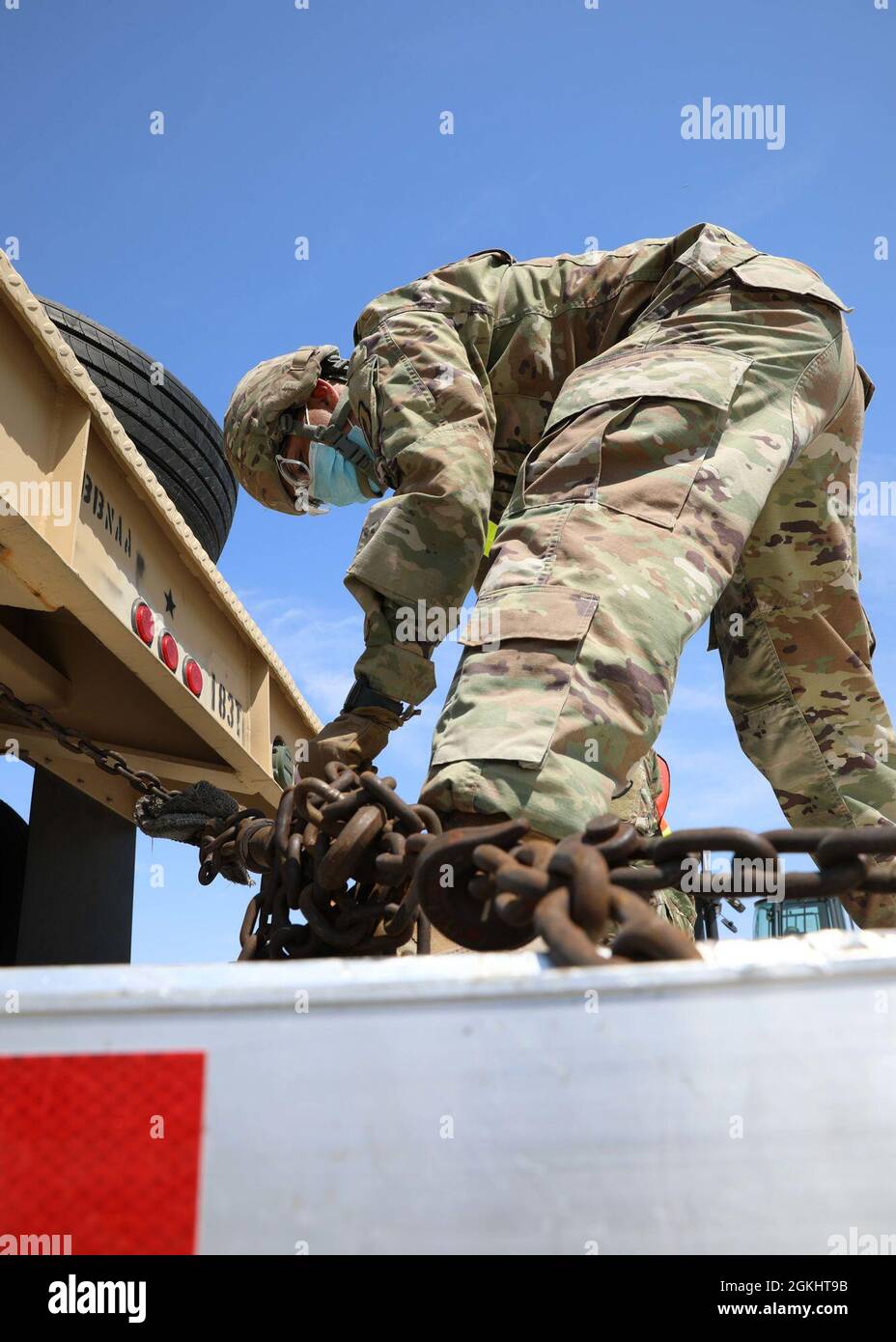 Train chains hi-res stock photography and images - Alamy