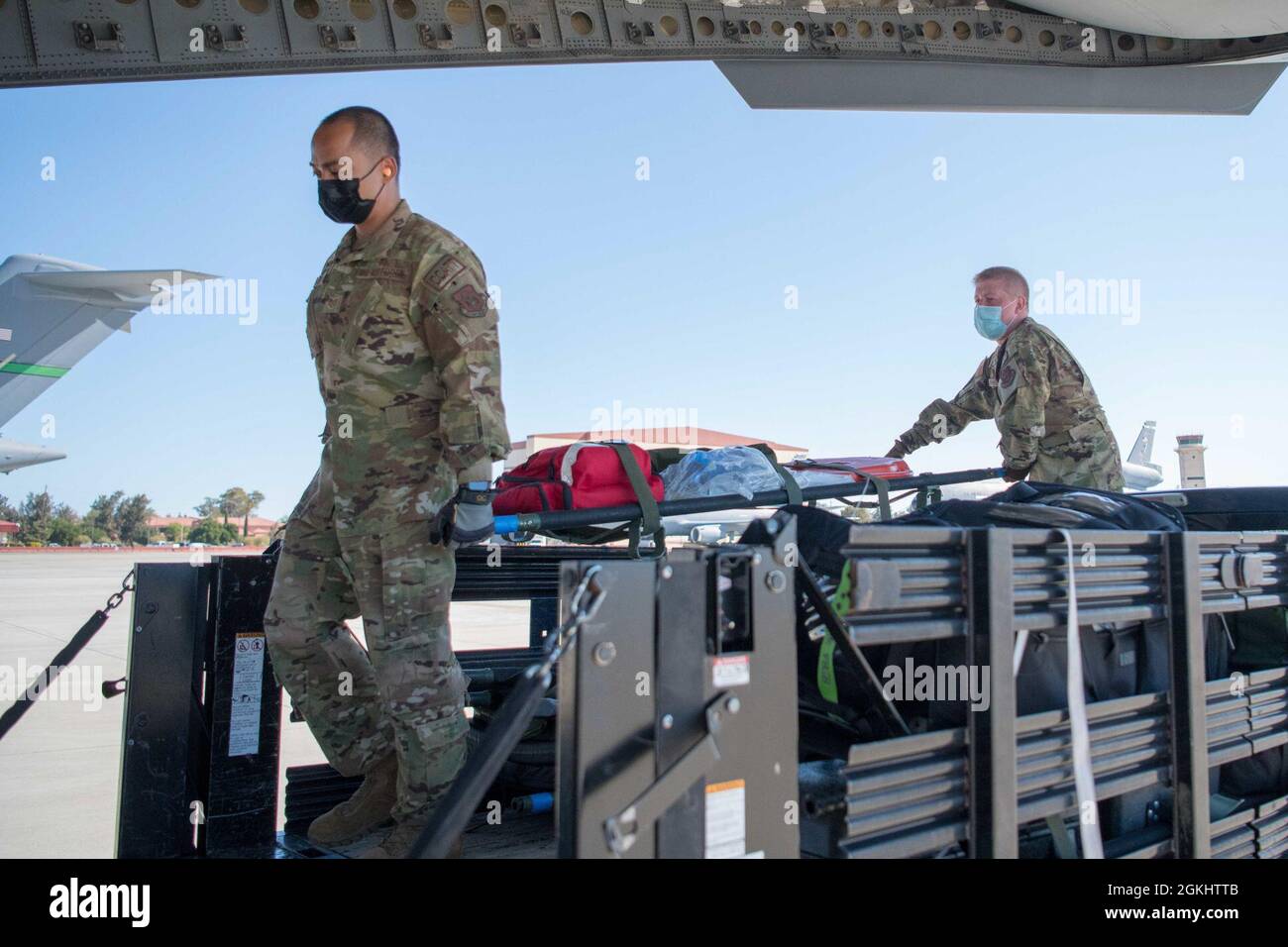 446th aeromedical evacuation squadron hi-res stock photography and ...