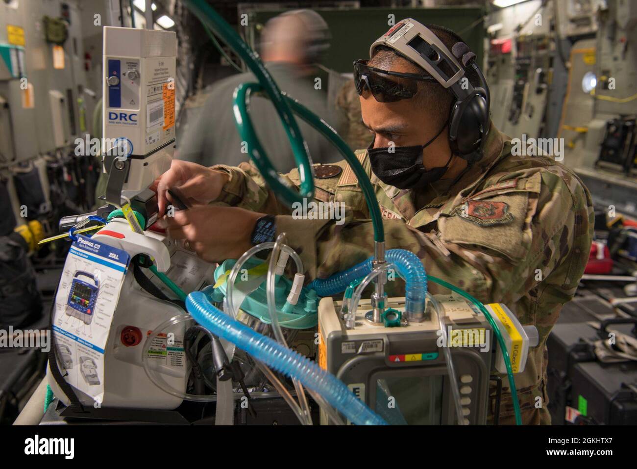 446th aeromedical evacuation squadron hi-res stock photography and ...