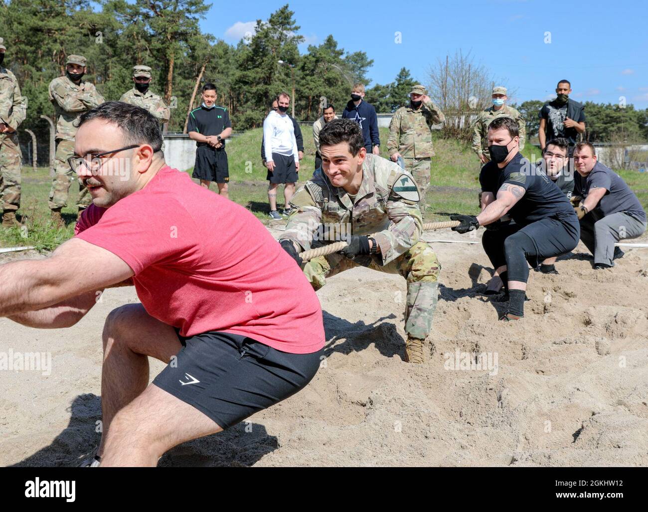 Soldiers with 1st Armored Brigade Combat Team and 50th Regional Support ...