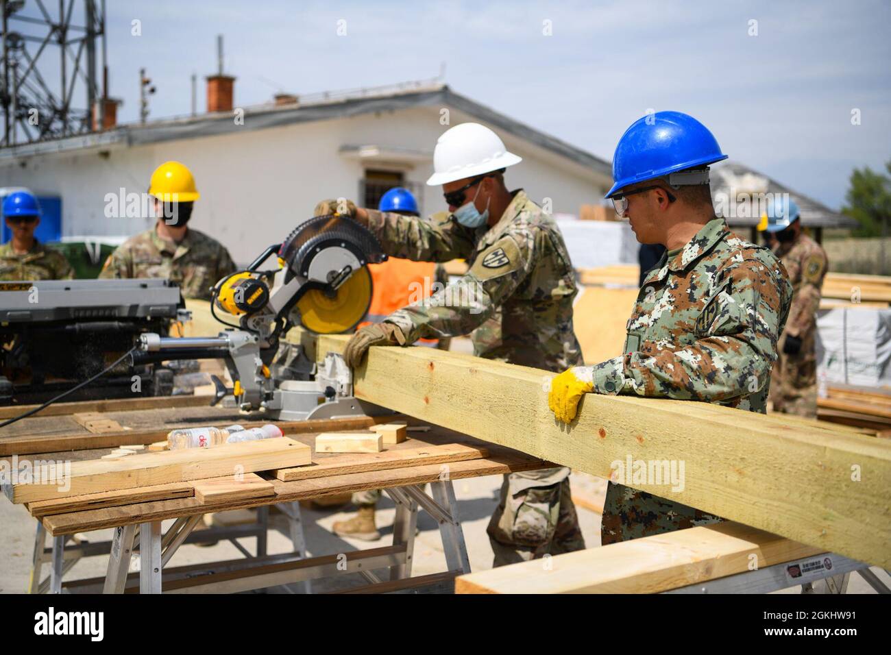 U.S. Army Soldiers from the 15th Engineer Battalion, 902 Engineer ...