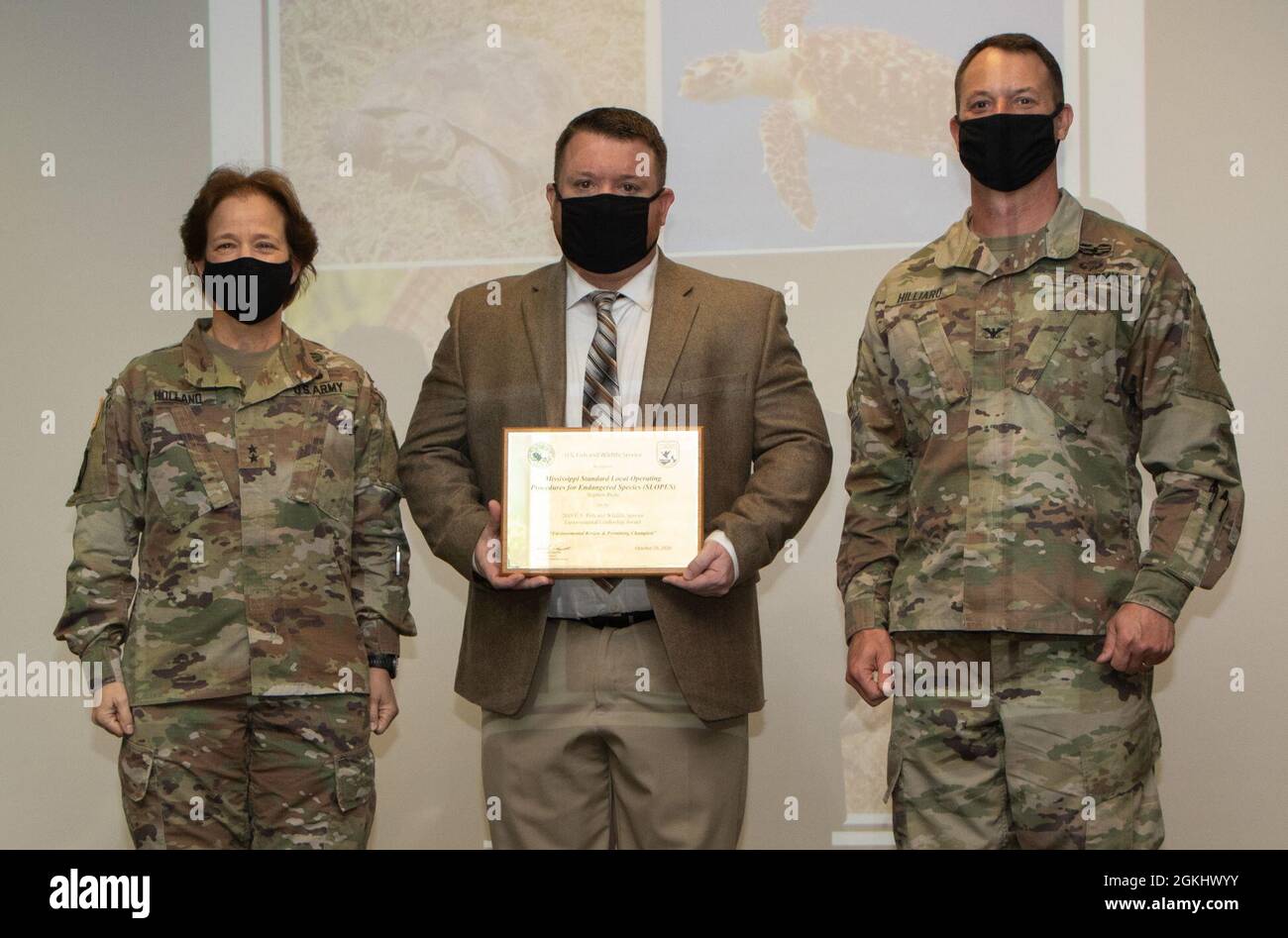 Maj. Gen. Diana Holland, USACE Mississippi Valley Division commanding ...