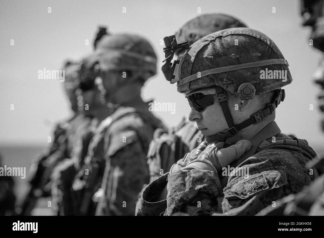 210427-M-JX780-1170 PACIFIC OCEAN (April 27, 2021) – U.S. Marine Corps ...