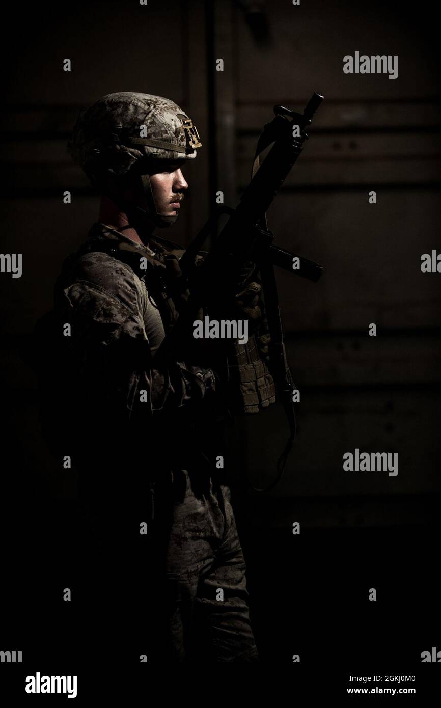 Chris barry hi-res stock photography and images - Alamy